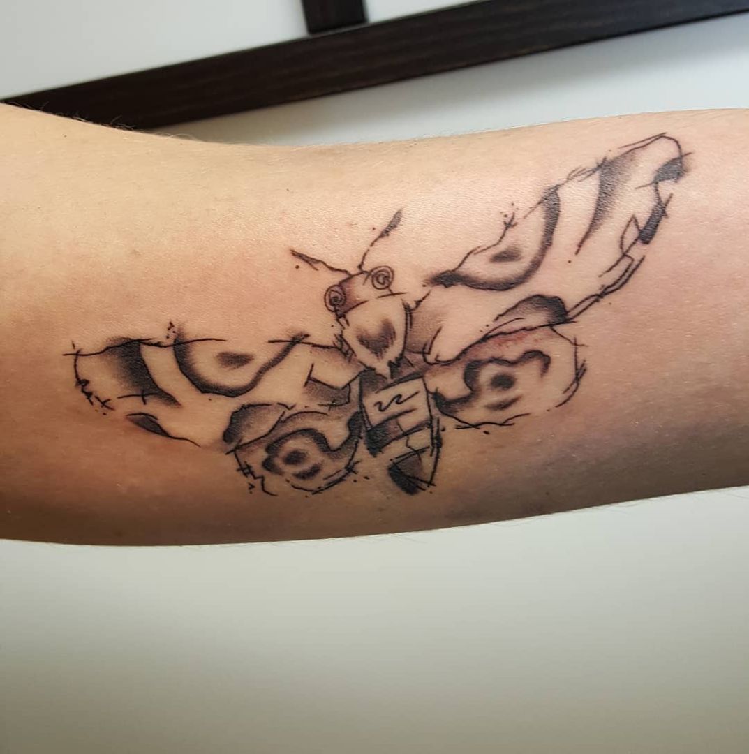 Tattoo - Schwarzmalerei - Dein Tattoo und Piercing Studio in Linz